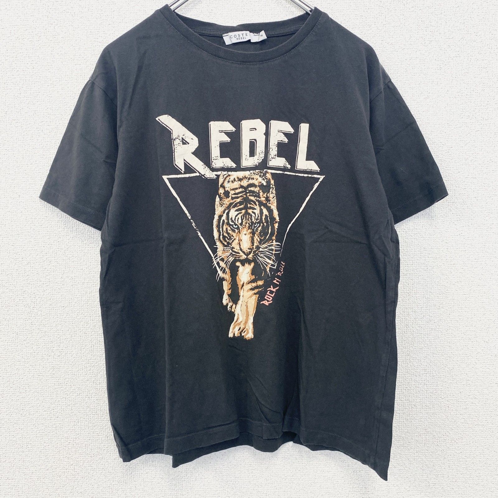 Used short-sleeved animal print T-shirt, black, tiger print, crew neck, retro design, size M ...